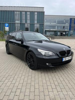 Melns BMW 530 2007 Aizkraukle, ar dzinēja tilpumu 3.00 L un nobraukumu 457 tūkst. km par 4700 €, foto 4 vietnē AUTOMOTO.COM.LV