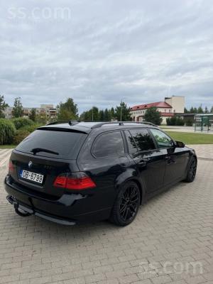 Melns BMW 530 2007 Aizkraukle, ar dzinēja tilpumu 3.00 L un nobraukumu 457 tūkst. km par 4700 €, foto 5 vietnē AUTOMOTO.COM.LV
