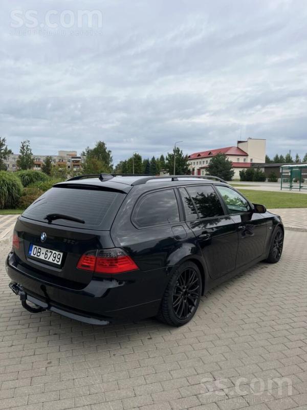 Melns BMW 530 2007 Aizkraukle, ar dzinēja tilpumu 3.00 L un nobraukumu 457 tūkst. km par 4700 €, foto 4 vietnē AUTOMOTO.COM.LV