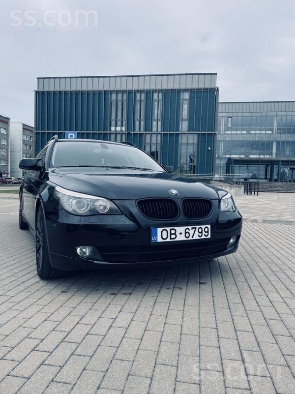 Black BMW 530 2007 in Aizkraukle, with an engine capacity of 3.00 L and mileage of 457 thousand km for 4200 €, photo 6 on AUTOMOTO.COM.LV