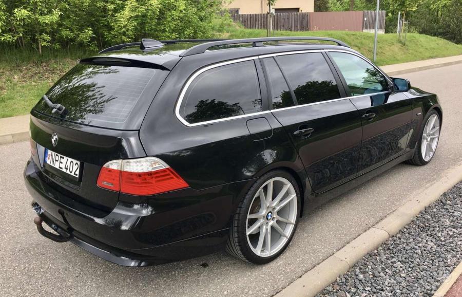 Black BMW 530 2007 in Vilnius, with an engine capacity of 2.99 L and mileage of 418 thousand km for 4750 €, photo 7 on AUTOMOTO.COM.LV