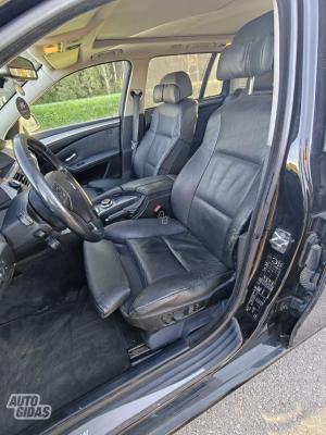 Black BMW 530 2007 in Alytus, with an engine capacity of 3.00 L and mileage of 293 thousand km for 4700 €, photo 17 on AUTOMOTO.COM.LV