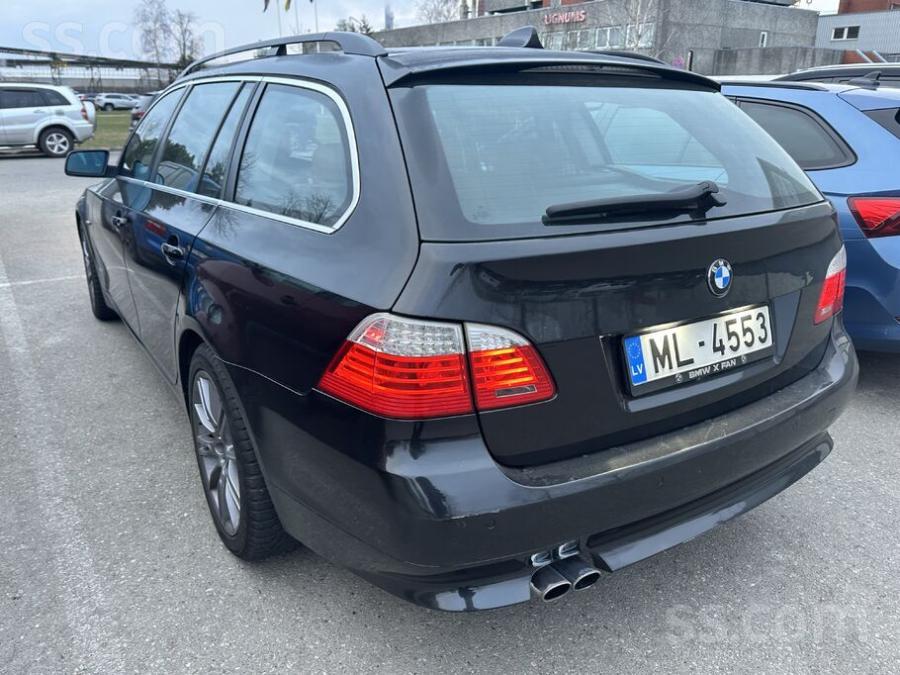 Black BMW 530 2008 in Riga, with an engine capacity of 3.00 L and mileage of 467 thousand km for 4600 €, photo 2 on AUTOMOTO.COM.LV