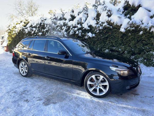 Black BMW 530 2008 in Vilnius, with an engine capacity of 2.99 L and mileage of 354 thousand km for 4800 €, photo 5 on AUTOMOTO.COM.LV