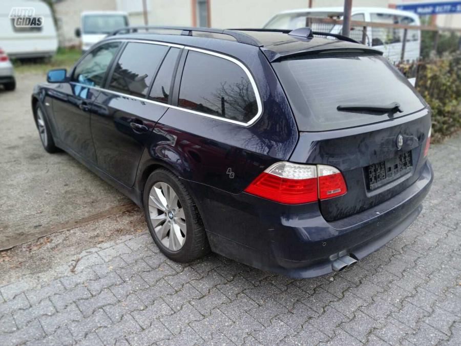 Melns BMW 530 2008 Viļņa, ar dzinēja tilpumu 3.00 L un nobraukumu 285 tūkst. km par 3858 €, foto 4 vietnē AUTOMOTO.COM.LV