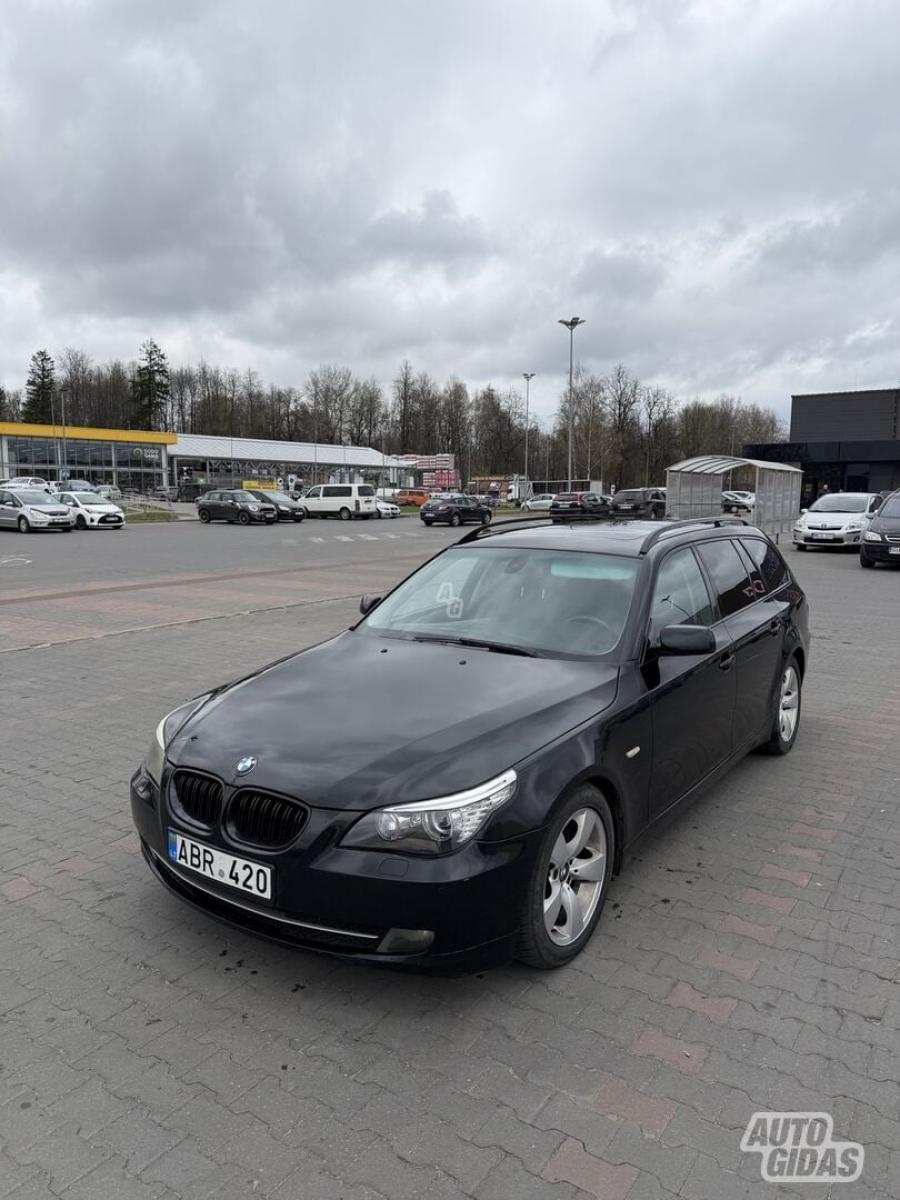 Black BMW 530 2008 in Vilnius, with an engine capacity of 3.00 L and mileage of 321 thousand km for 3500 €, photo 1 on AUTOMOTO.COM.LV
