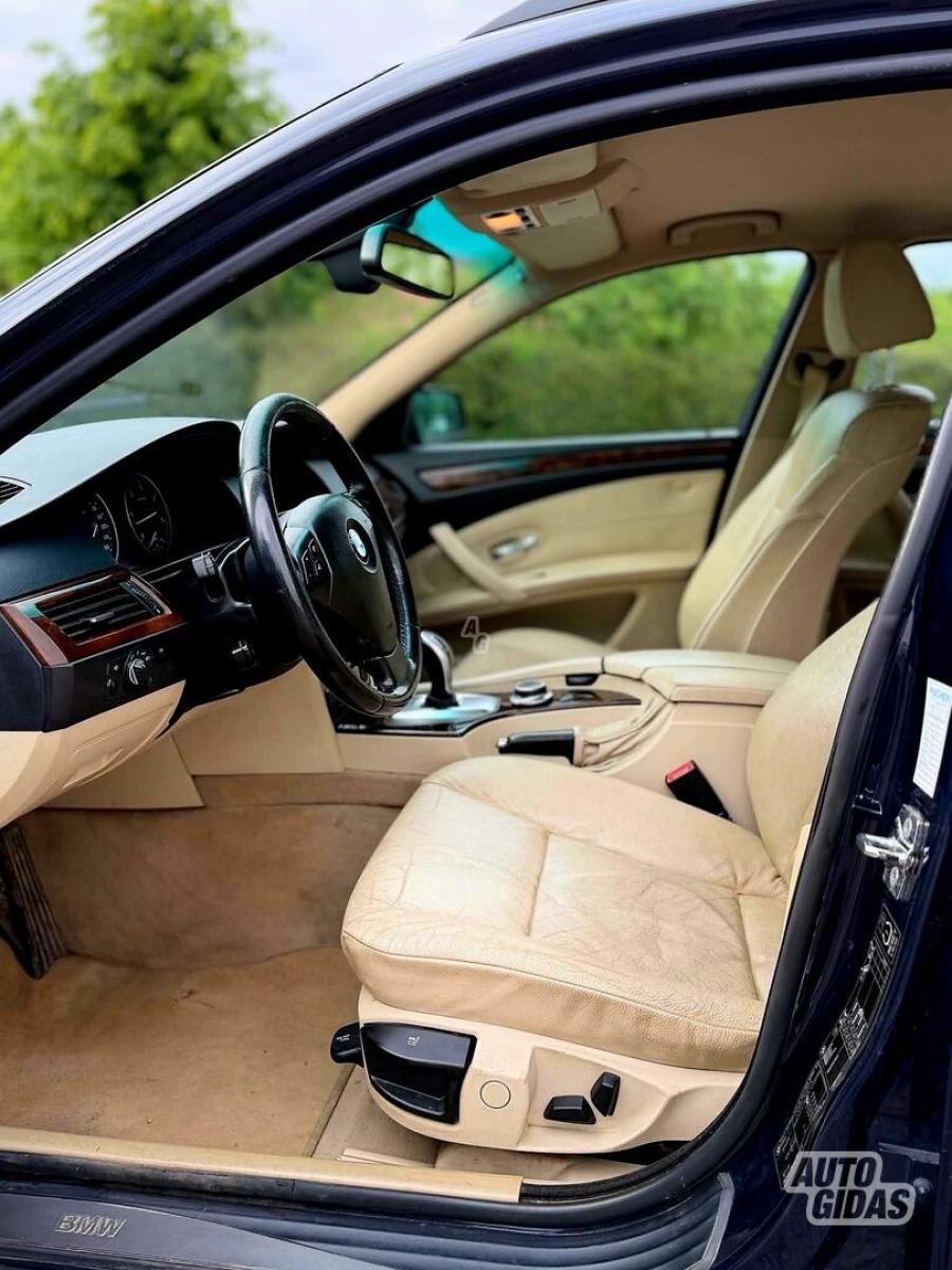Black BMW 530 2008 in Kaunas, with an engine capacity of 3.00 L and mileage of 366 thousand km for 3400 €, photo 15 on AUTOMOTO.COM.LV