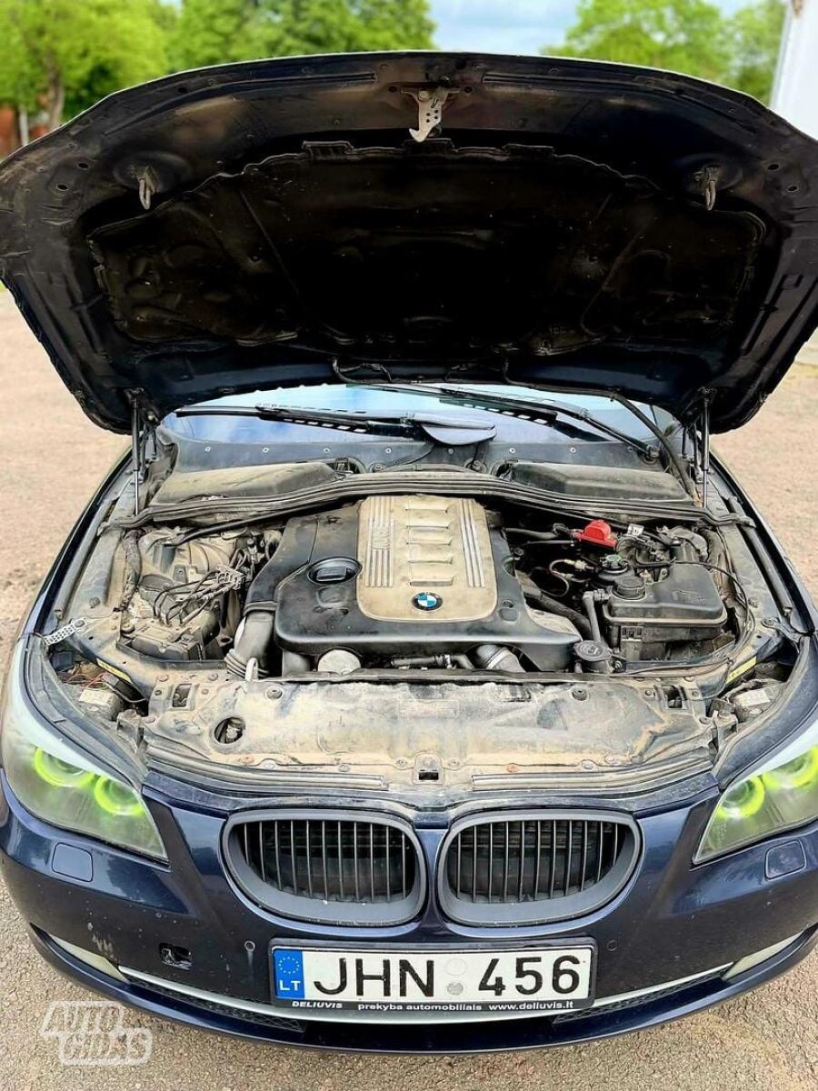 Melns BMW 530 2008 Kauņa, ar dzinēja tilpumu 3.00 L un nobraukumu 366 tūkst. km par 3400 €, foto 20 vietnē AUTOMOTO.COM.LV