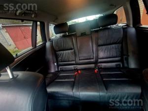 Black BMW 530 2008 in Liepaja, with an engine capacity of 3.00 L and mileage of 302 thousand km for 5900 €, photo 12 on AUTOMOTO.COM.LV