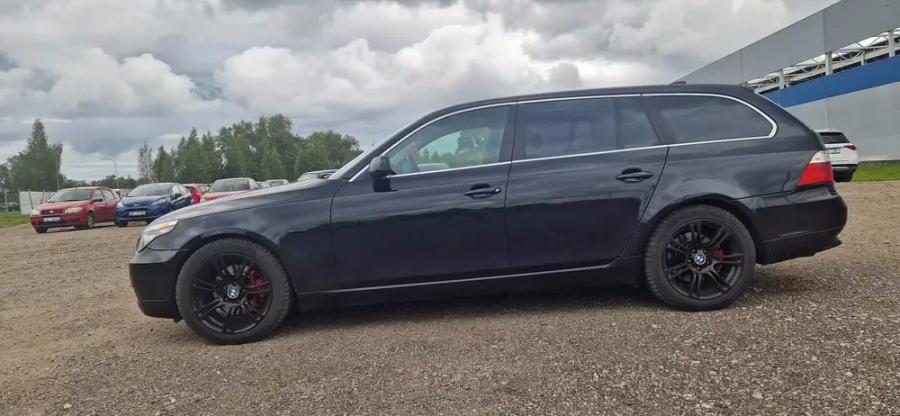 Melns BMW 530 2008 Daugavpils, ar dzinēja tilpumu 3.00 L un nobraukumu 356 tūkst. km par 3750 €, foto 3 vietnē AUTOMOTO.COM.LV
