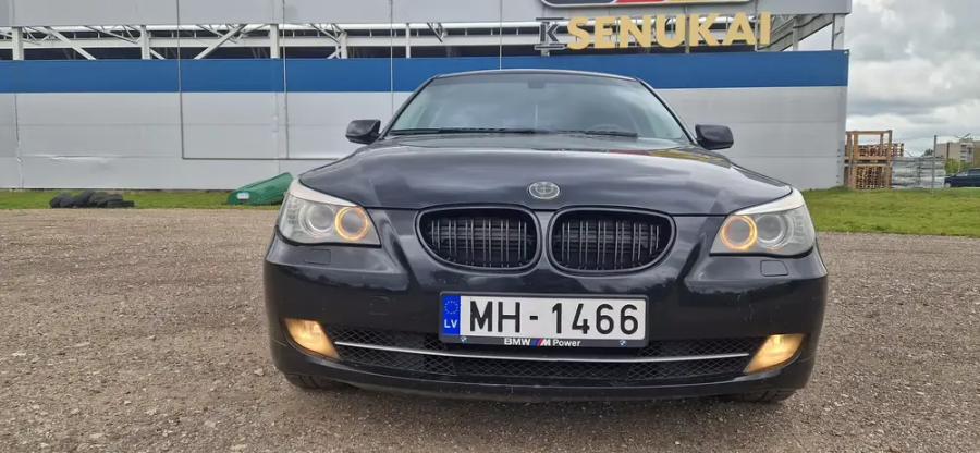 Melns BMW 530 2008 Daugavpils, ar dzinēja tilpumu 3.00 L un nobraukumu 356 tūkst. km par 3750 €, foto 9 vietnē AUTOMOTO.COM.LV