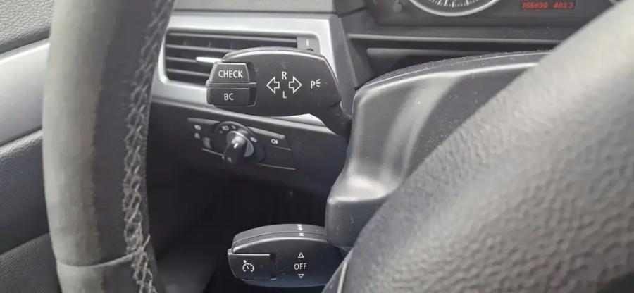 Melns BMW 530 2008 Daugavpils, ar dzinēja tilpumu 3.00 L un nobraukumu 356 tūkst. km par 3750 €, foto 15 vietnē AUTOMOTO.COM.LV