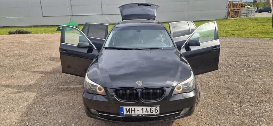 Melns BMW 530 2008 Daugavpils, ar dzinēja tilpumu 3.00 L un nobraukumu 356 tūkst. km par 3750 €, foto 32 vietnē AUTOMOTO.COM.LV