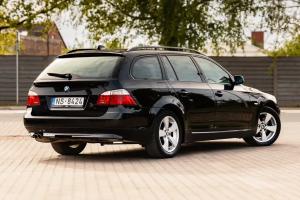 Melns BMW 530 2008 Jelgava, ar dzinēja tilpumu 3.00 L un nobraukumu 366 tūkst. km par 6190 €, foto 6 vietnē AUTOMOTO.COM.LV