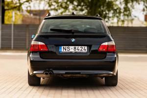 Melns BMW 530 2008 Jelgava, ar dzinēja tilpumu 3.00 L un nobraukumu 366 tūkst. km par 6190 €, foto 7 vietnē AUTOMOTO.COM.LV