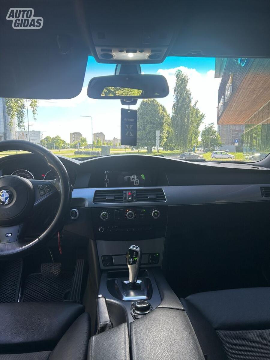 Black BMW 530 2008 in Kaunas, with an engine capacity of 3.00 L and mileage of 413 thousand km for 5000 €, photo 14 on AUTOMOTO.COM.LV