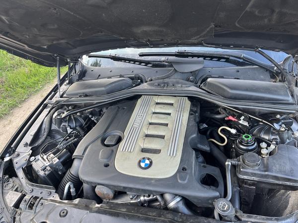 Black BMW 530 2008 in Tartu, with an engine capacity of 3.00 L and mileage of 364 thousand km for 4700 €, photo 10 on AUTOMOTO.COM.LV