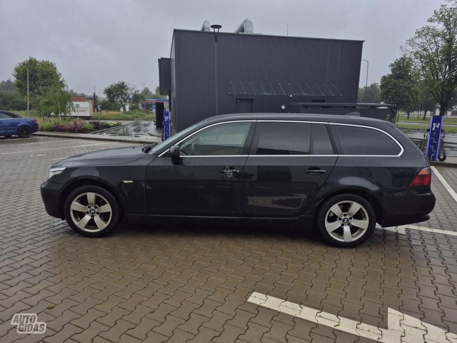Black BMW 530 2008 in Kaunas, with an engine capacity of 3.00 L and mileage of 0 thousand km for 3200 €, photo 5 on AUTOMOTO.COM.LV