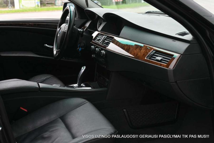Melns BMW 530 2008 Kretinga, ar dzinēja tilpumu 2.50 L un nobraukumu 387 tūkst. km par 4999 €, foto 26 vietnē AUTOMOTO.COM.LV