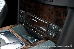Melns BMW 530 2008 Kretinga, ar dzinēja tilpumu 2.50 L un nobraukumu 387 tūkst. km par 4999 €, foto 27 vietnē AUTOMOTO.COM.LV