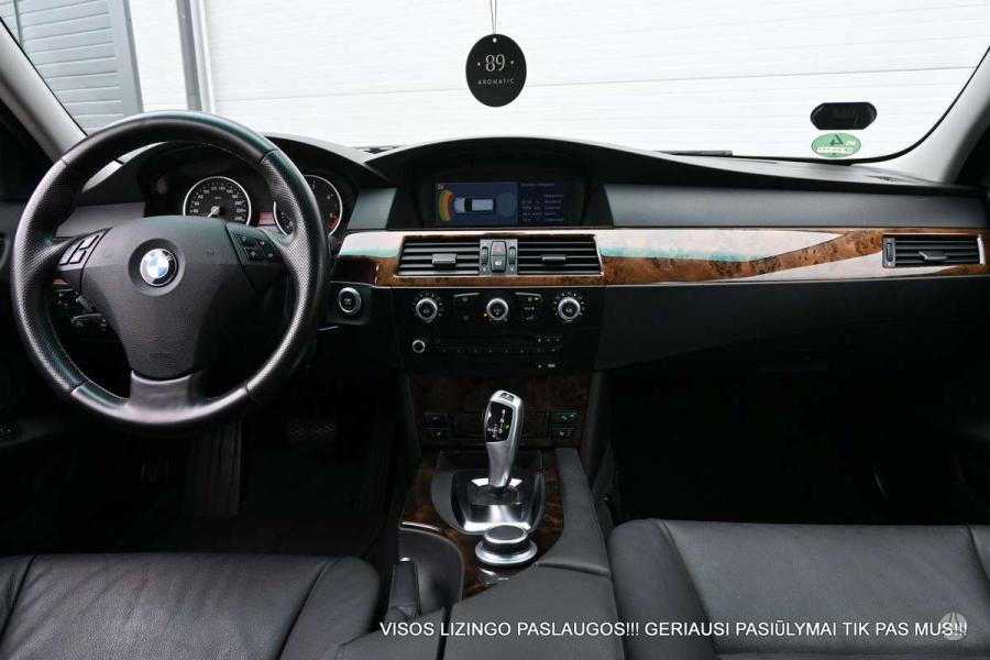 Melns BMW 530 2008 Kretinga, ar dzinēja tilpumu 2.50 L un nobraukumu 387 tūkst. km par 4999 €, foto 31 vietnē AUTOMOTO.COM.LV