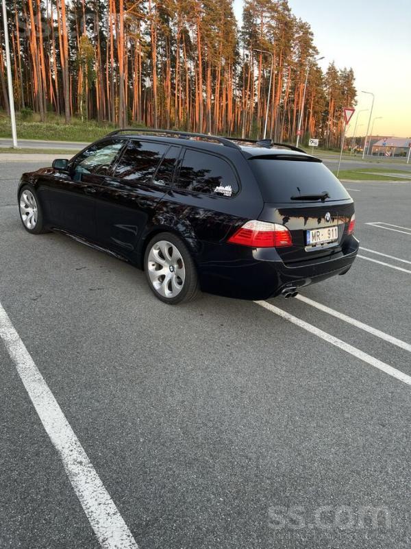 Black BMW 530 2008 in Riga, with an engine capacity of 3.00 L and mileage of 355 thousand km for 7900 €, photo 3 on AUTOMOTO.COM.LV
