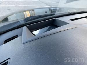 Черный БМВ 530 2008 в Бауска, объемом двигателя 3.00 л и пробегом 340 тыс. км за 5500 €, фото 12 на AUTOMOTO.COM.LV