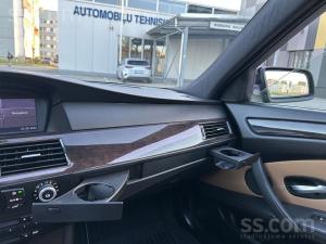Черный БМВ 530 2008 в Бауска, объемом двигателя 3.00 л и пробегом 340 тыс. км за 5500 €, фото 16 на AUTOMOTO.COM.LV