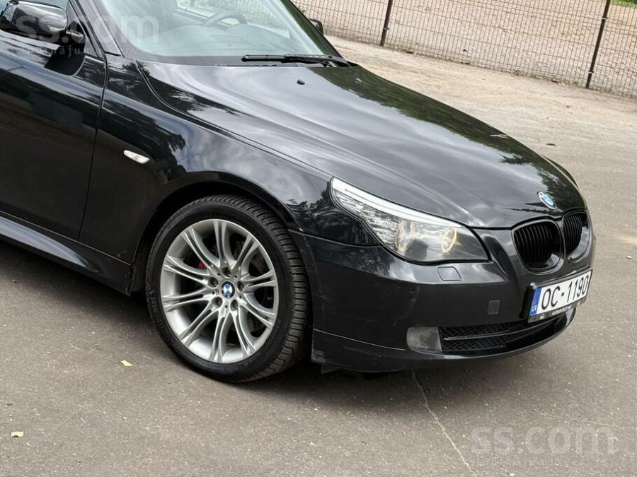 Black BMW 530 2008 in Jurmala, with an engine capacity of 3.00 L and mileage of 0 thousand km for 5350 €, photo 9 on AUTOMOTO.COM.LV