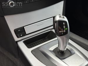 Black BMW 530 2008 in Jurmala, with an engine capacity of 3.00 L and mileage of 0 thousand km for 5350 €, photo 28 on AUTOMOTO.COM.LV