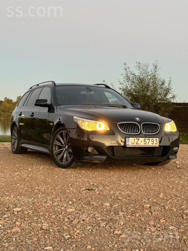 BMW 530 2008 in Jelgava on AUTOMOTO.COM.LV Black BMW 530 2008 in Jelgava, with an engine capacity of 3.00 L and mileage of 0 thousand km for 5900 €, photo 1 on AUTOMOTO.COM.LV