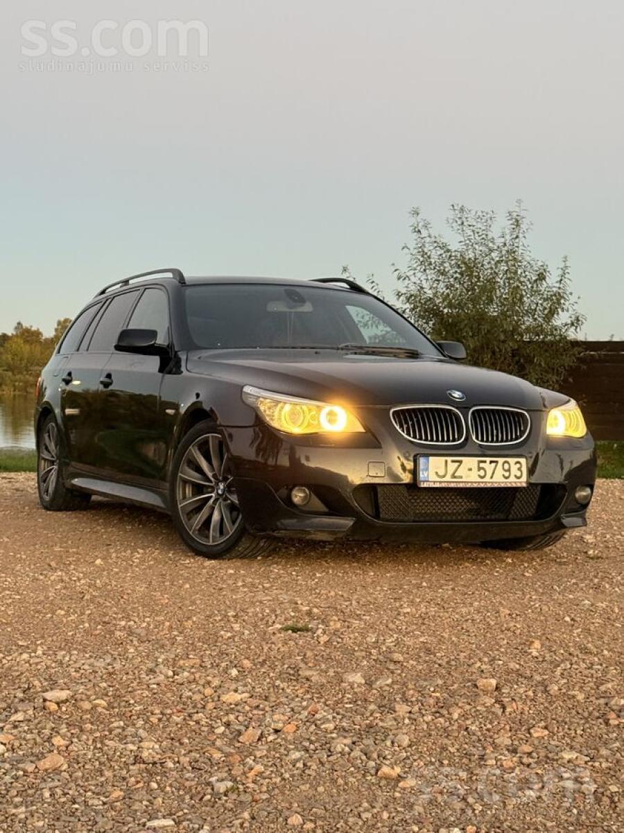 Black BMW 530 2008 in Jelgava, with an engine capacity of 3.00 L and mileage of 0 thousand km for 5900 €, photo 1 on AUTOMOTO.COM.LV