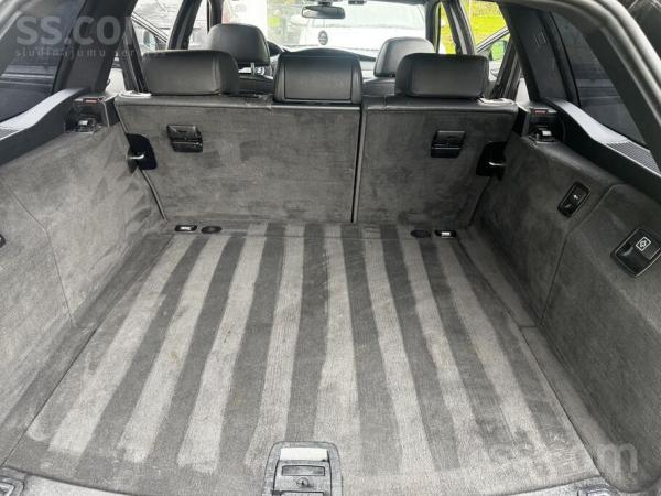 Melns BMW 530 2008 Cēsis, ar dzinēja tilpumu 3.00 L un nobraukumu 445 tūkst. km par 5500 €, foto 3 vietnē AUTOMOTO.COM.LV