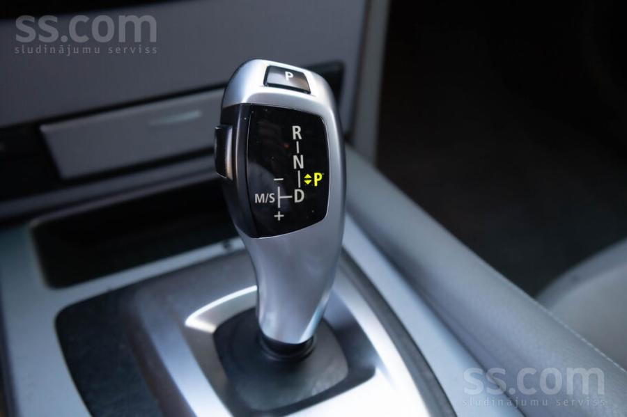Melns BMW 530 2008 Rīga, ar dzinēja tilpumu 3.00 L un nobraukumu 318 tūkst. km par 5990 €, foto 15 vietnē AUTOMOTO.COM.LV