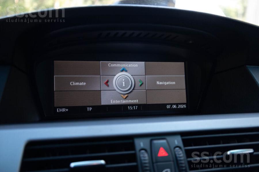 Melns BMW 530 2008 Rīga, ar dzinēja tilpumu 3.00 L un nobraukumu 318 tūkst. km par 5990 €, foto 19 vietnē AUTOMOTO.COM.LV