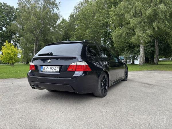 Black BMW 530 2009 in Liepaja, with an engine capacity of 3.00 L and mileage of 384 thousand km for 5500 €, photo 4 on AUTOMOTO.COM.LV