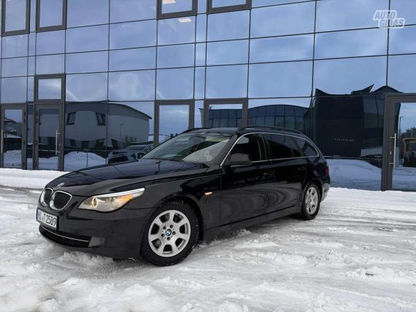 Black BMW 530 2009 in Kaunas, with an engine capacity of 3.00 L and mileage of 387 thousand km for 4650 €, photo 6 on AUTOMOTO.COM.LV
