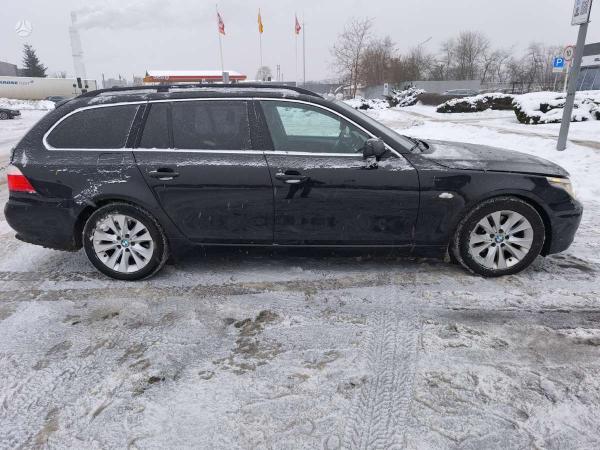 Black BMW 530 2009 in Vilnius, with an engine capacity of 2.99 L and mileage of 367 thousand km for 4400 €, photo 3 on AUTOMOTO.COM.LV