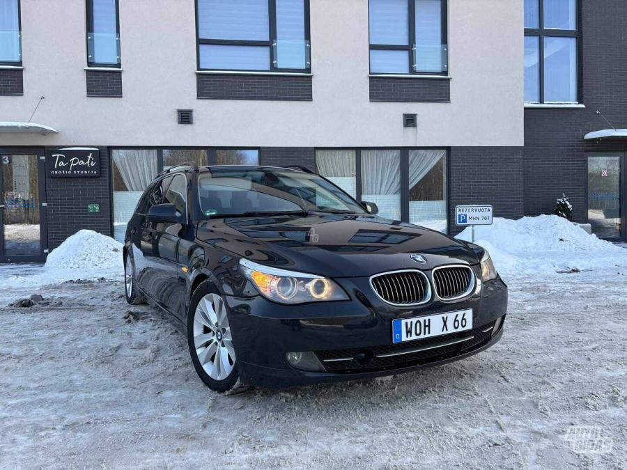 Melns BMW 530 2009 Kauņa, ar dzinēja tilpumu 2.50 L un nobraukumu 370 tūkst. km par 3850 €, foto 2 vietnē AUTOMOTO.COM.LV