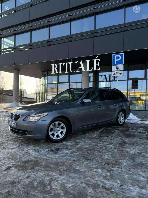 Melns BMW 530 2009 Kauņa, ar dzinēja tilpumu 3.00 L un nobraukumu 310 tūkst. km par 4650 €, foto 3 vietnē AUTOMOTO.COM.LV