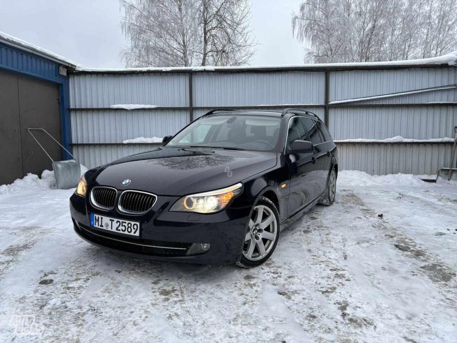 Black BMW 530 2009 in Kaunas, with an engine capacity of 3.00 L and mileage of 387 thousand km for 4450 €, photo 1 on AUTOMOTO.COM.LV