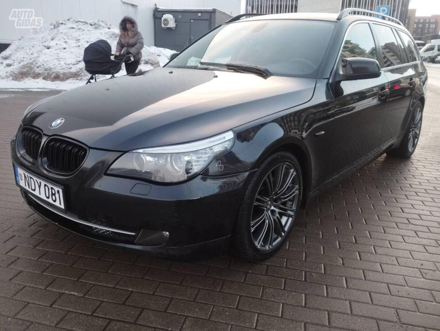 Melns BMW 530 2009 Viļņa, ar dzinēja tilpumu 3.00 L un nobraukumu 330 tūkst. km par 3999 €, foto 2 vietnē AUTOMOTO.COM.LV