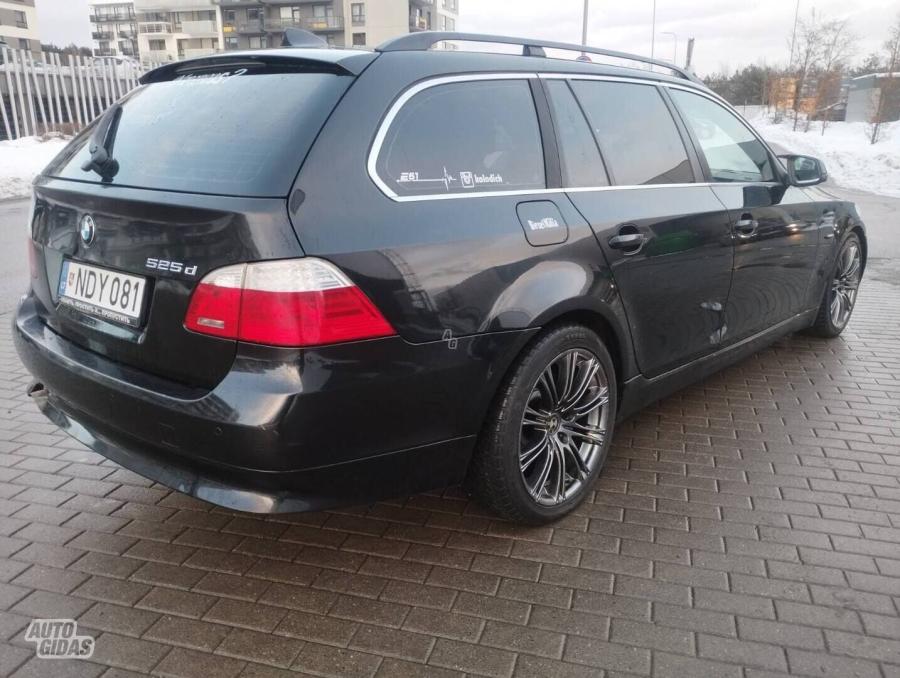 Melns BMW 530 2009 Viļņa, ar dzinēja tilpumu 3.00 L un nobraukumu 330 tūkst. km par 3999 €, foto 6 vietnē AUTOMOTO.COM.LV