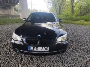 Black BMW 530 2009 in Vilnius, with an engine capacity of 3.00 L and mileage of 366 thousand km for 3000 €, photo 6 on AUTOMOTO.COM.LV