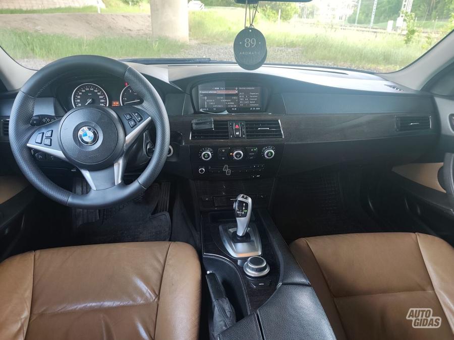 Black BMW 530 2009 in Vilnius, with an engine capacity of 3.00 L and mileage of 366 thousand km for 3000 €, photo 10 on AUTOMOTO.COM.LV