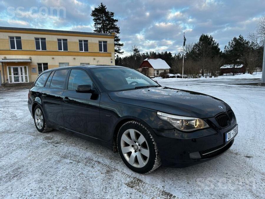 Melns BMW 530 2009 Valmiera, ar dzinēja tilpumu 3.00 L un nobraukumu 292 tūkst. km par 4300 €, foto 3 vietnē AUTOMOTO.COM.LV