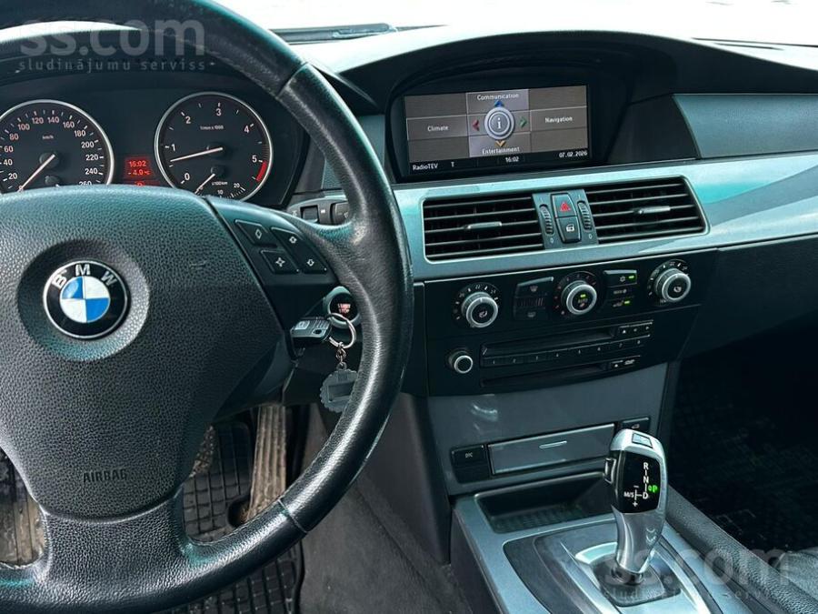Melns BMW 530 2009 Valmiera, ar dzinēja tilpumu 3.00 L un nobraukumu 292 tūkst. km par 4300 €, foto 20 vietnē AUTOMOTO.COM.LV