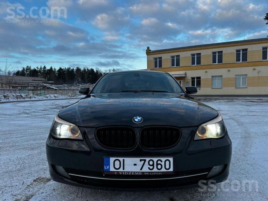 Melns BMW 530 2009 Valmiera, ar dzinēja tilpumu 3.00 L un nobraukumu 292 tūkst. km par 4300 €, foto 5 vietnē AUTOMOTO.COM.LV