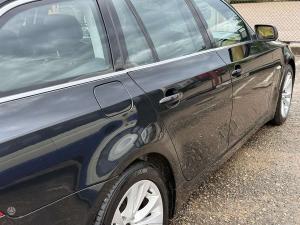 Melns BMW 530 2009 Prienai, ar dzinēja tilpumu 2.99 L un nobraukumu 380 tūkst. km par 4950 €, foto 16 vietnē AUTOMOTO.COM.LV