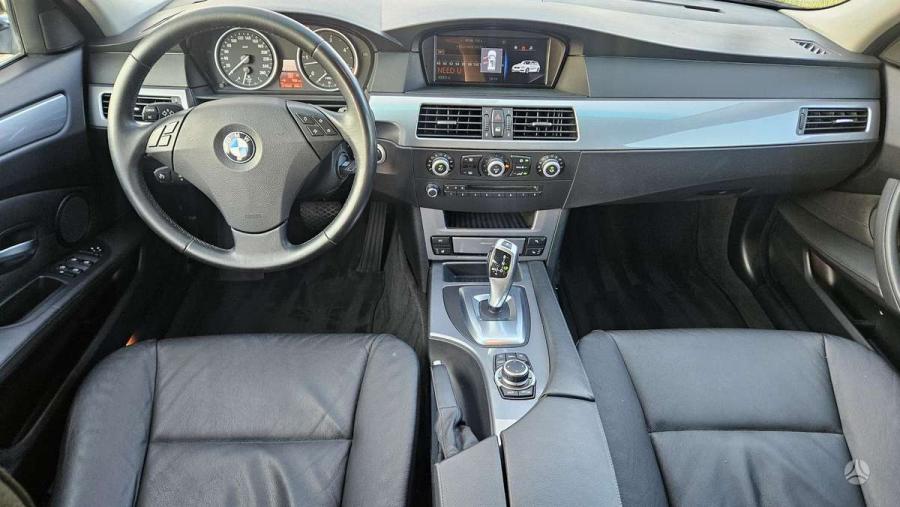 Melns BMW 530 2009 Elektrėnai, ar dzinēja tilpumu 2.99 L un nobraukumu 277 tūkst. km par 5350 €, foto 19 vietnē AUTOMOTO.COM.LV
